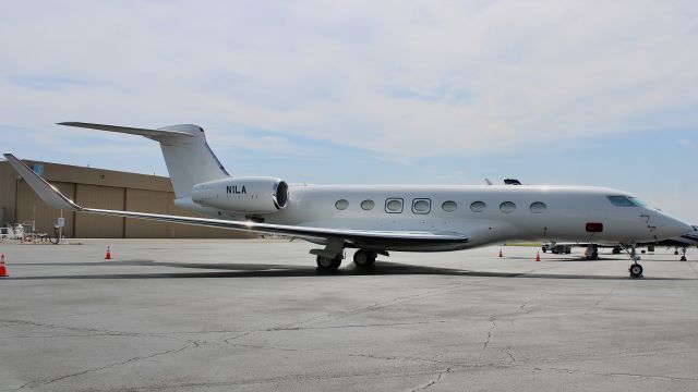 Charter N1LA - Outlier