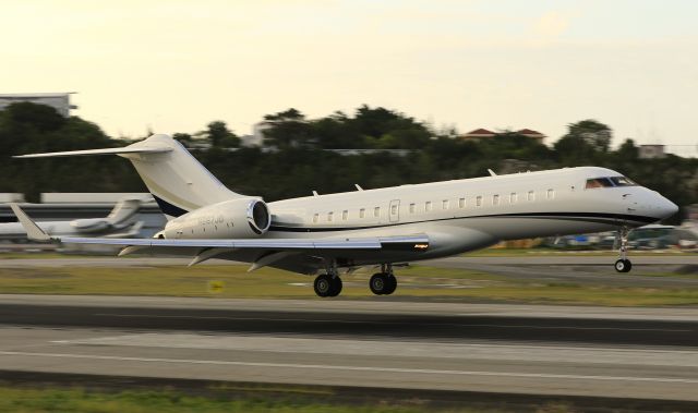 Charter N667JD - Outlier